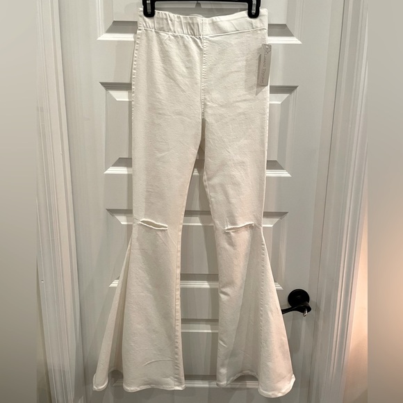 Lizard Thicket | Jeans | Never Been Worn Lizard Thicket How Very Loved ...